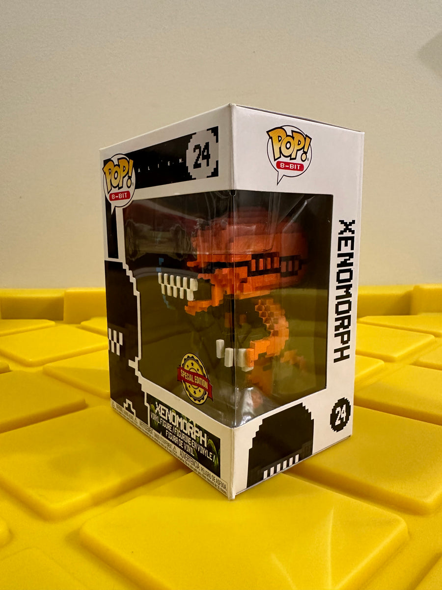 Xenomorph (8-Bit) - Limited Edition Special Edition Exclusive – Black ...